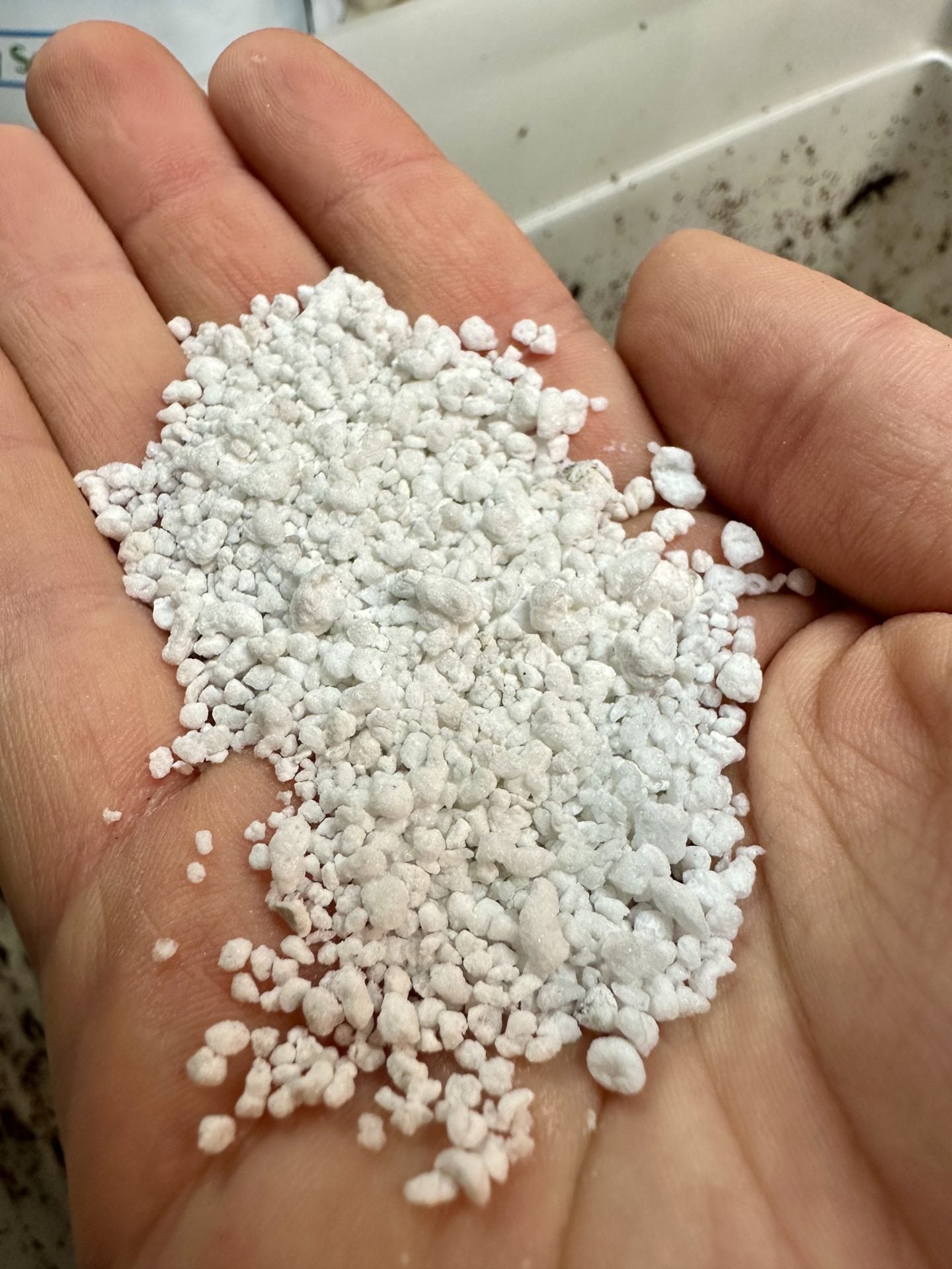 Best DIY Potting Soil Mix For Seedlings - Heirloom Grown